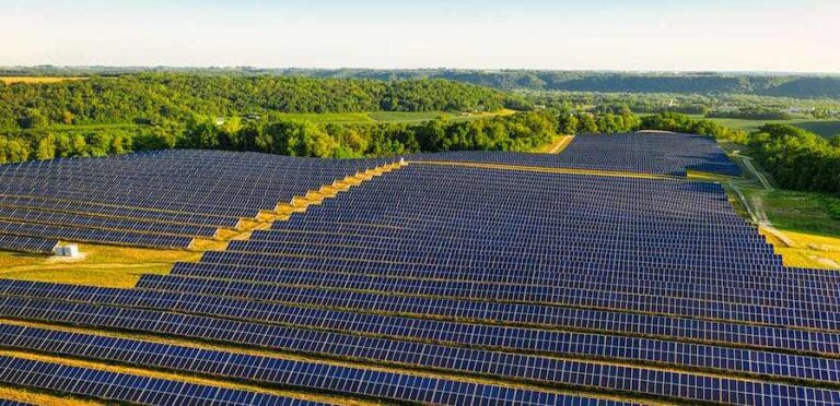 6 Benefits Of Embracing Solar Energy Sources: How To Promote Renewable ...